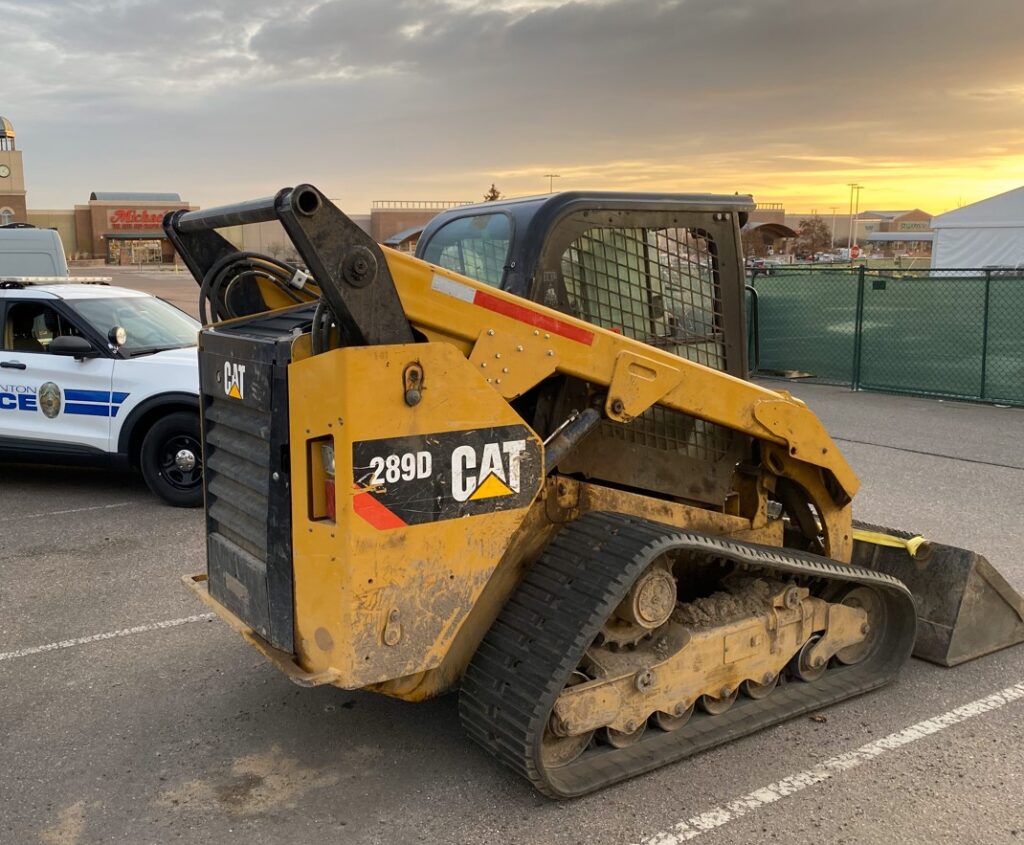 [Auction]: 2019 Caterpillar 289D Skid Steer | est. 3500 hours miles ...