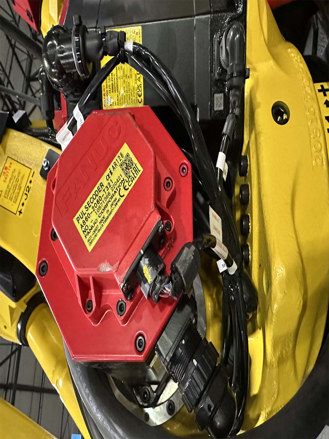 [Auction]: Fanuc MIG Welding Robots - CAG