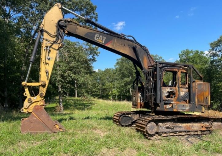 [Auction]: 2013 Caterpillar 321D CR Excavator | Indiana | damaged | CAG