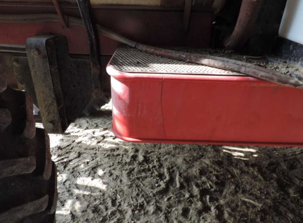 [Auction]: 1998 Apache 560 Sprayer - CAG