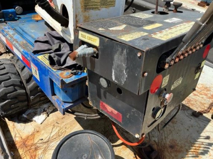 [Auction]: 2011 Skylift Mini D33 Plus Skylift - CAG