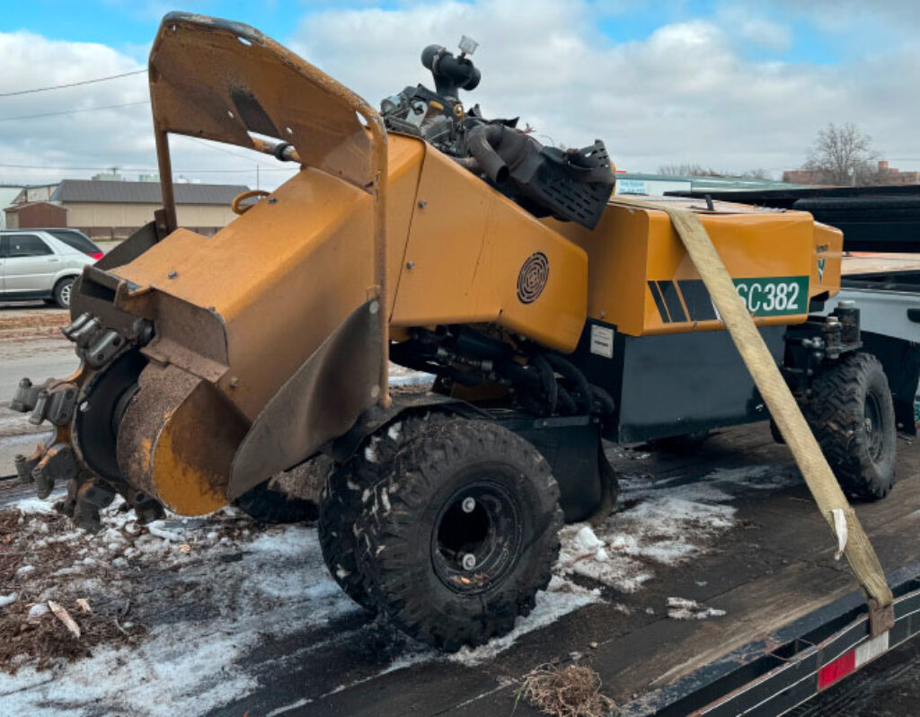 [Auction]: 2021 Vermeer SC382 Stump Grinder | North Dakota | damaged | CAG