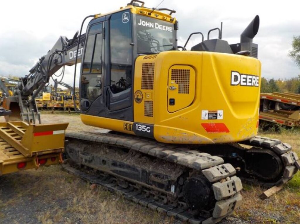 [Auction]: 2019 John Deere 135G Excavator | CAG