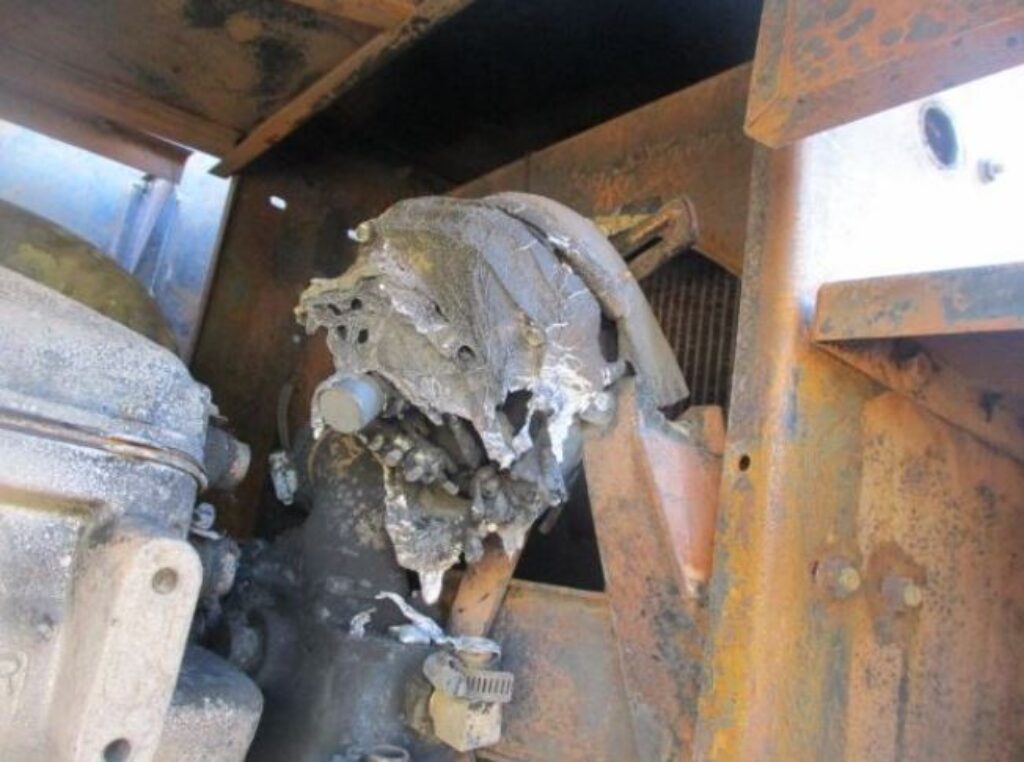 [Auction]: 1993 New Holland TR96 Combine | est. 5,335 hours miles ...