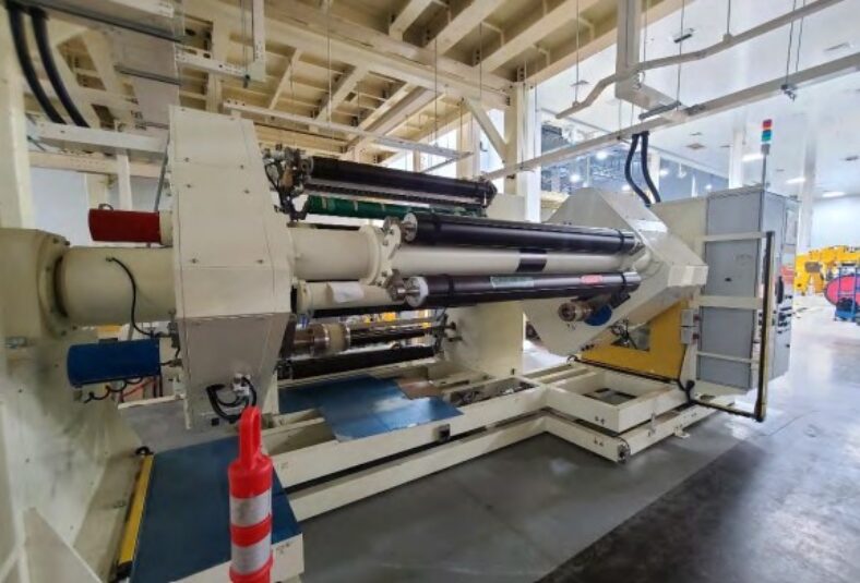 [Auction]: Hirano Tecseed W-2T Rewinder | damaged | CAG