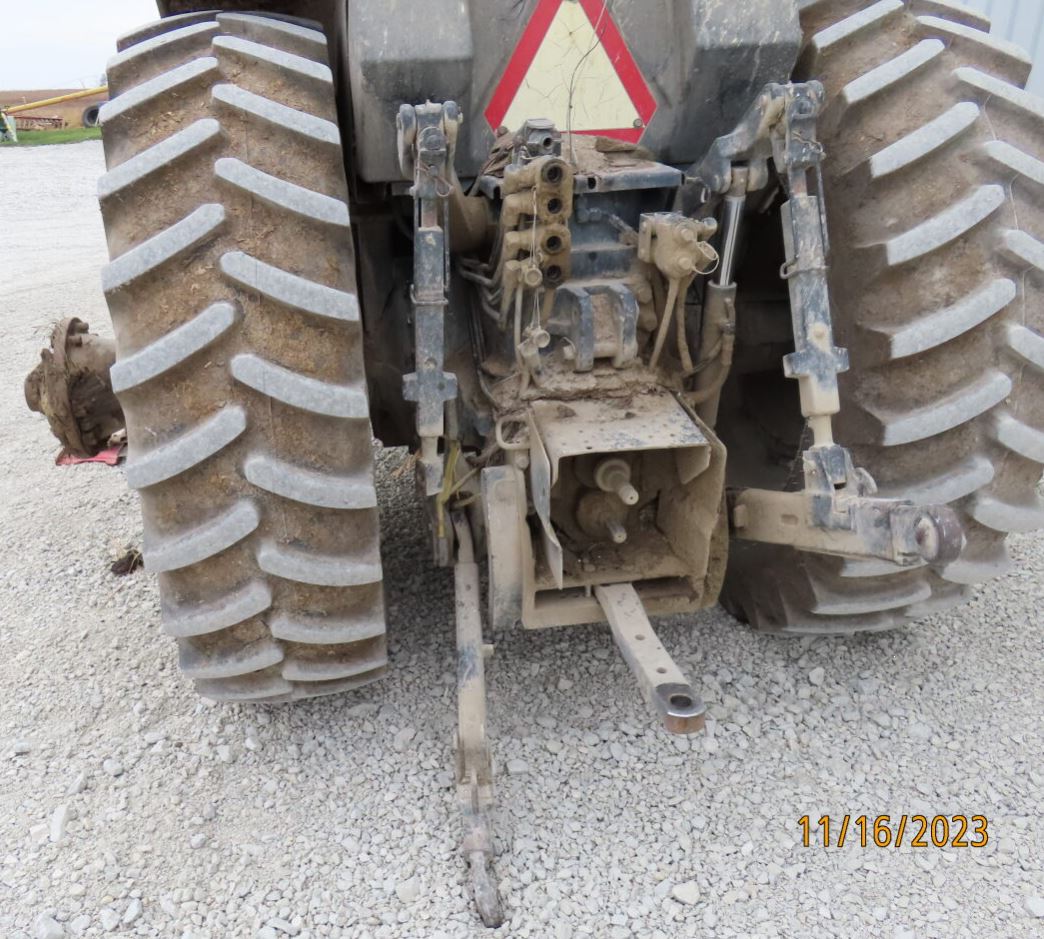 [Auction]: Case International 7120 Tractor - CAG