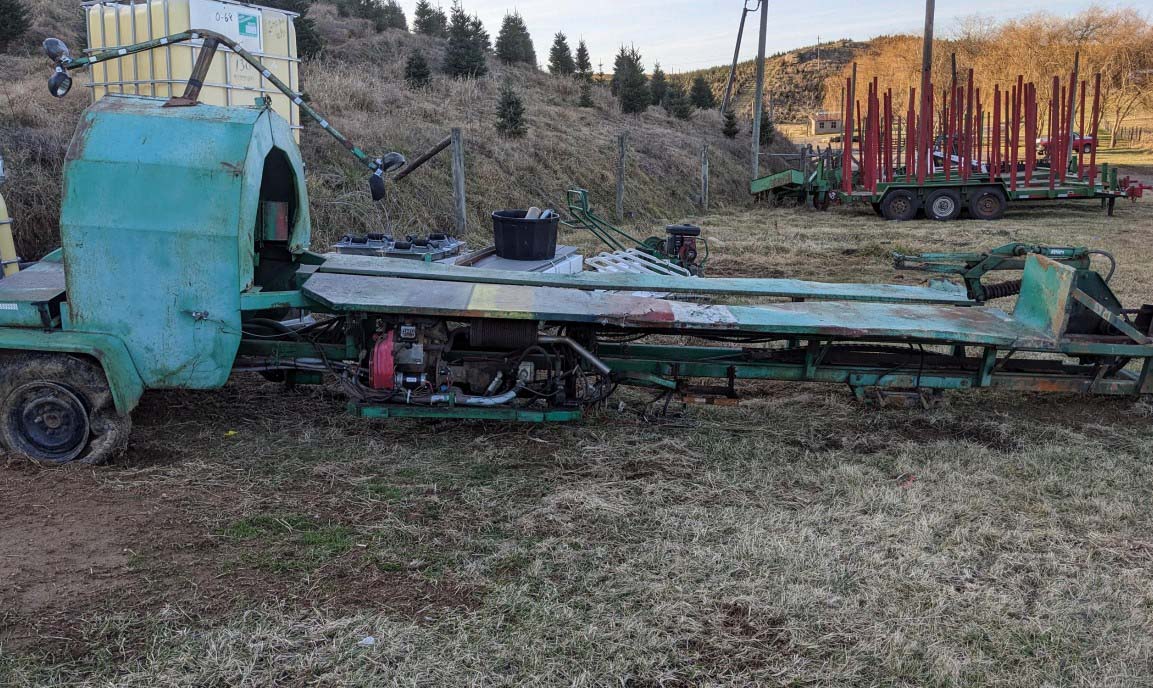 [Auction]: 1998 Dejong 1220 Christmas Tree Baler - CAG