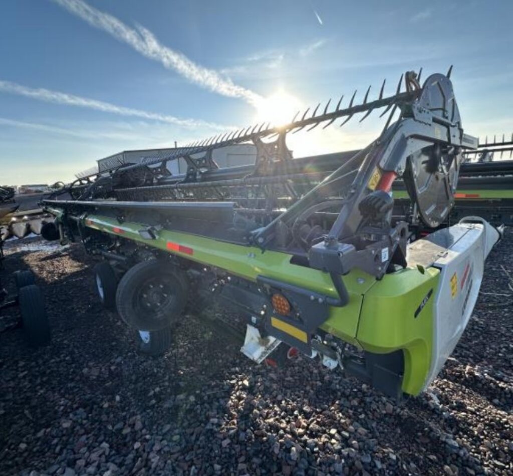[Auction]: 2021 CLAAS Convio Flex 1380 Header | Nebraska | damaged | CAG