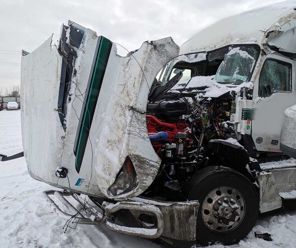 [Auction]: 2024 Kenworth T680 | VIN: 1XKYD49X6RJ325441 | damaged | CAG