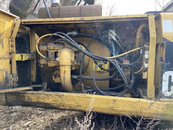 [Auction]: 1996 Caterpillar 330L Excavator | Indiana | used | CAG