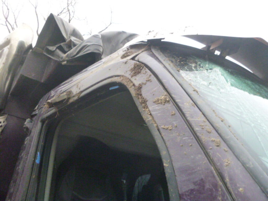 [Auction]: 2018 Kenworth T800 Dump Truck | Ohio | damaged | CAG