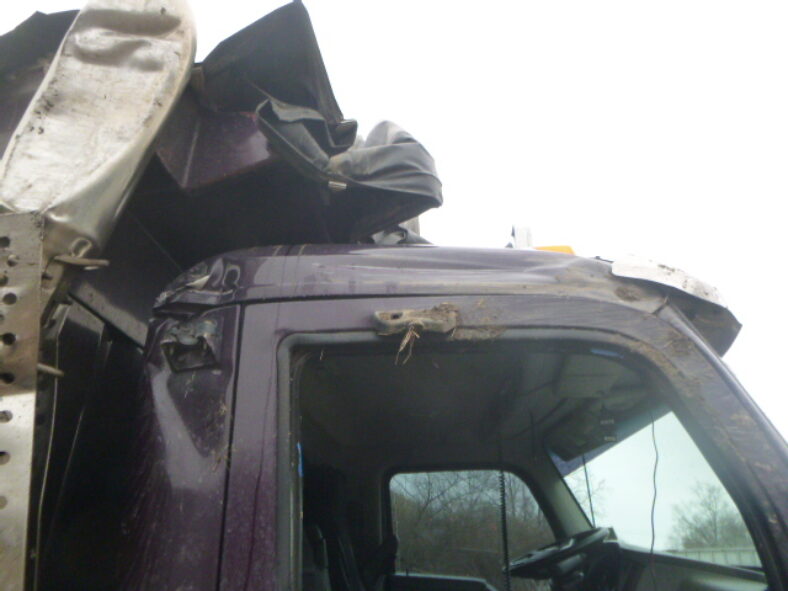 [Auction]: 2018 Kenworth T800 Dump Truck | Ohio | damaged | CAG