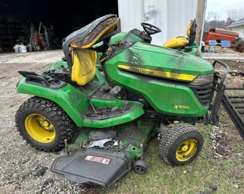 [Auction]: 2023 John Deere X580 Series Lawn Tractor | est. 52 hours ...