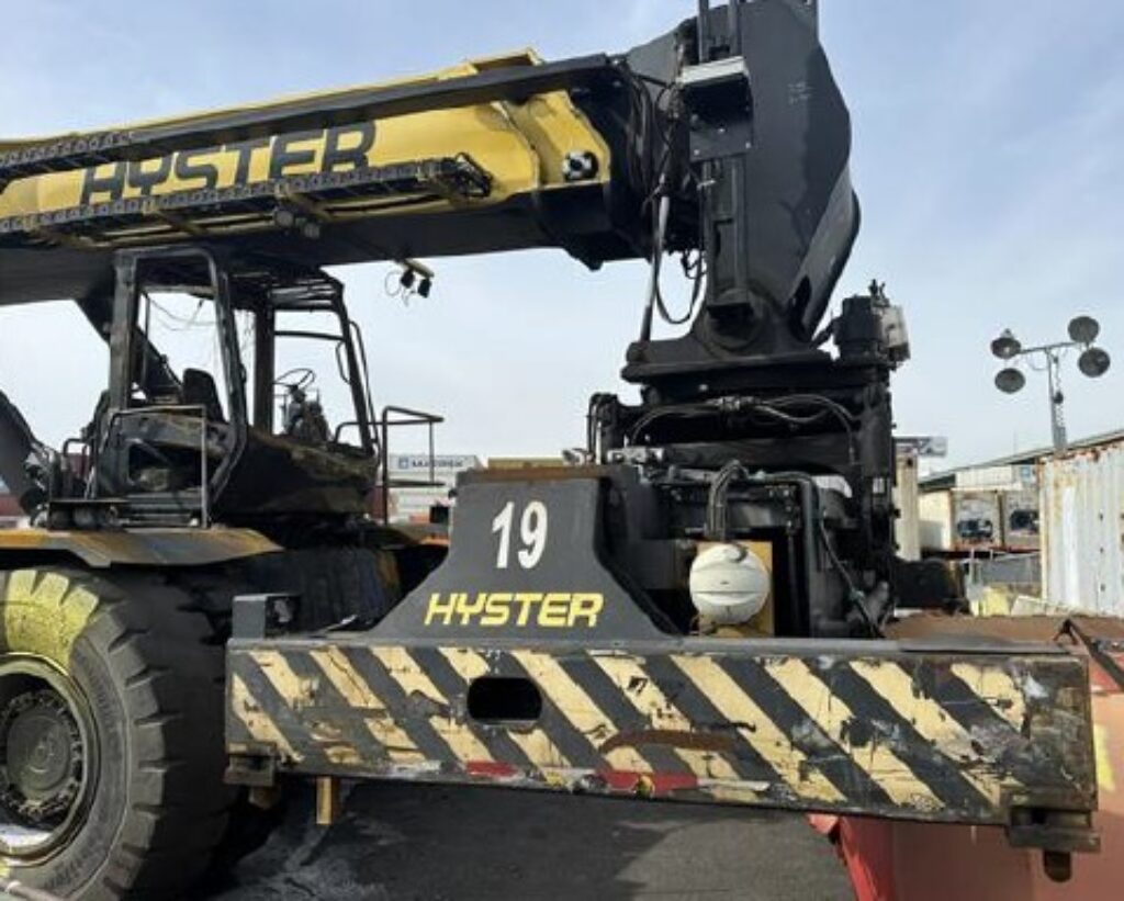 [Auction]: 2015 Hyster Container Handler | damaged | CAG