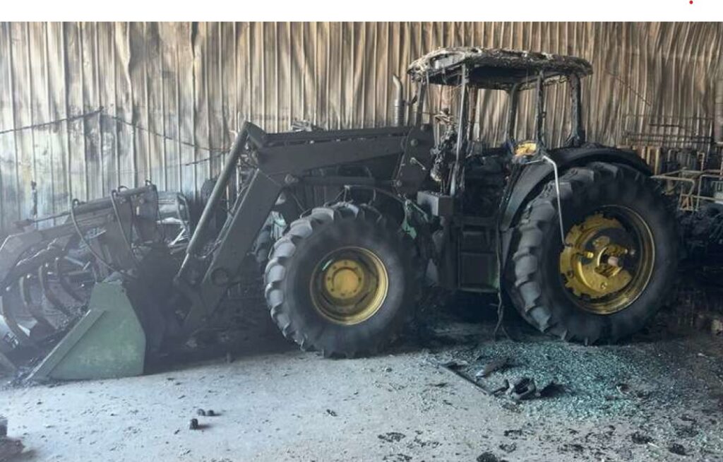 [Auction]: 2011 John Deere 6430 Tractor | North Dakota | damaged | CAG