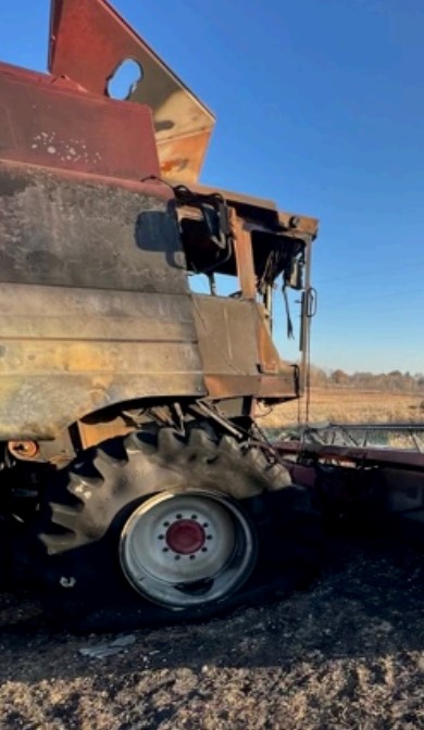 [Auction]: Case IH 1680 Combine - CAG