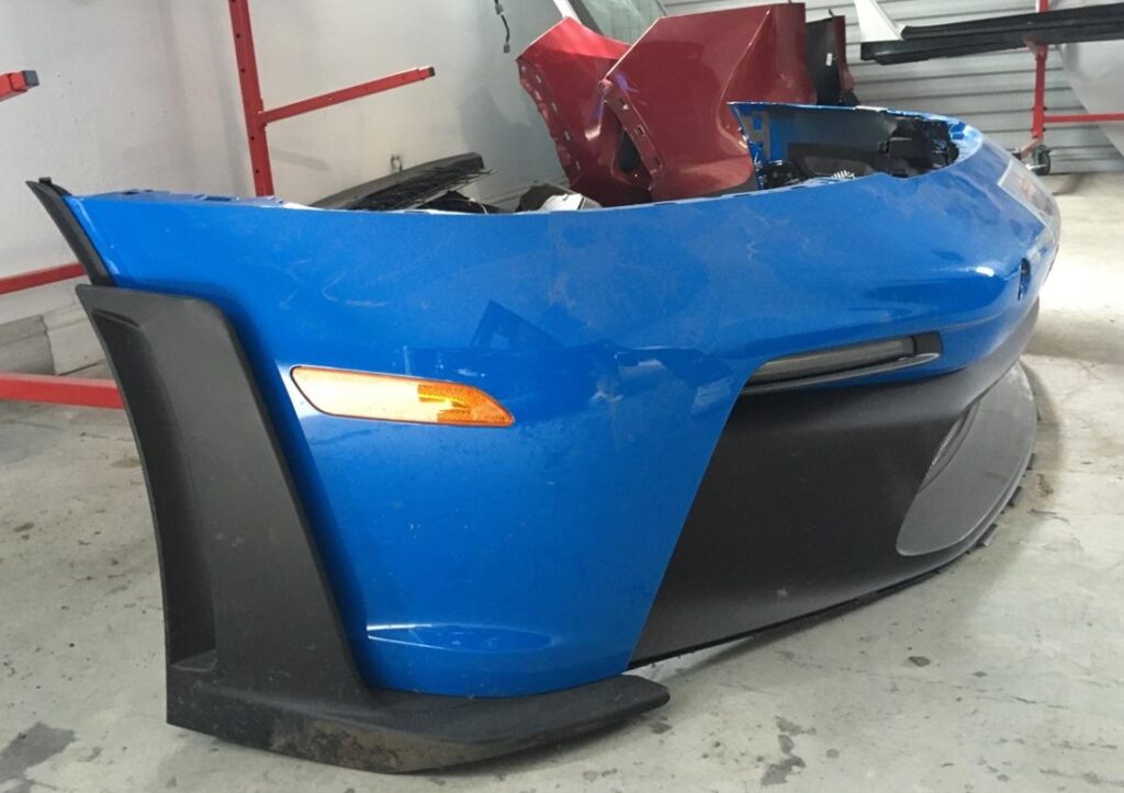 [Auction]: 2023 Porsche 911 GT3 | damaged | CAG