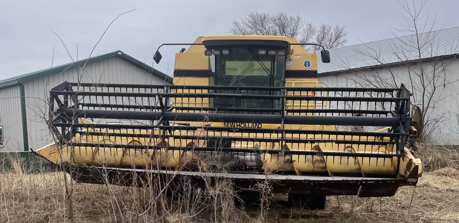 [Auction]: 1997 New Holland TR98 Combine | Nebraska | used | CAG