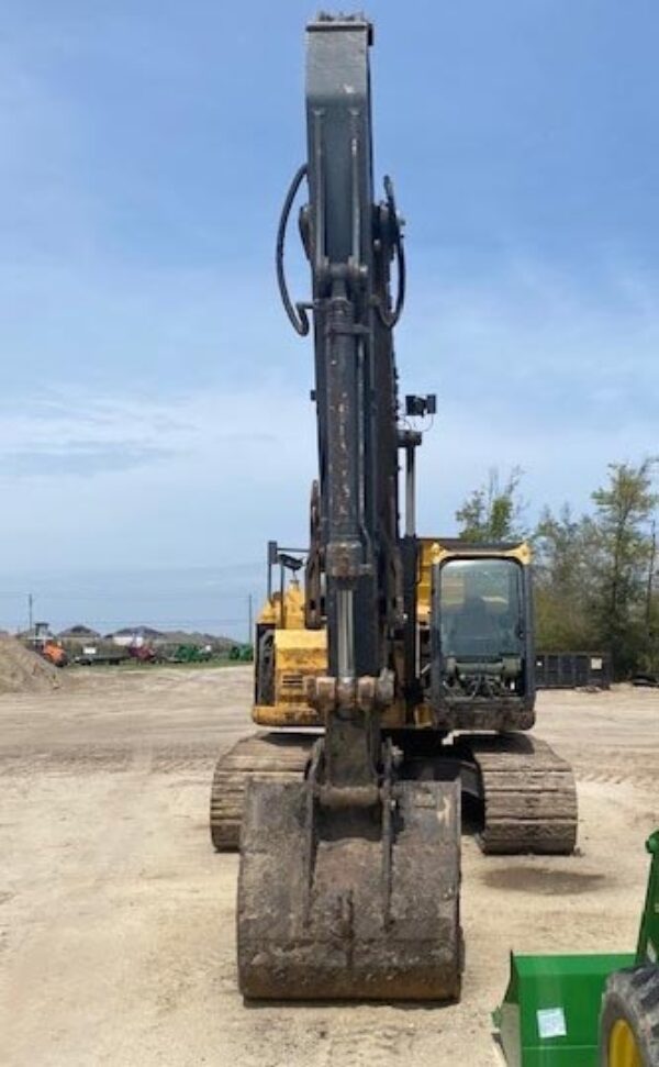 [Auction]: 2014 John Deere 245G Excavator | CAG