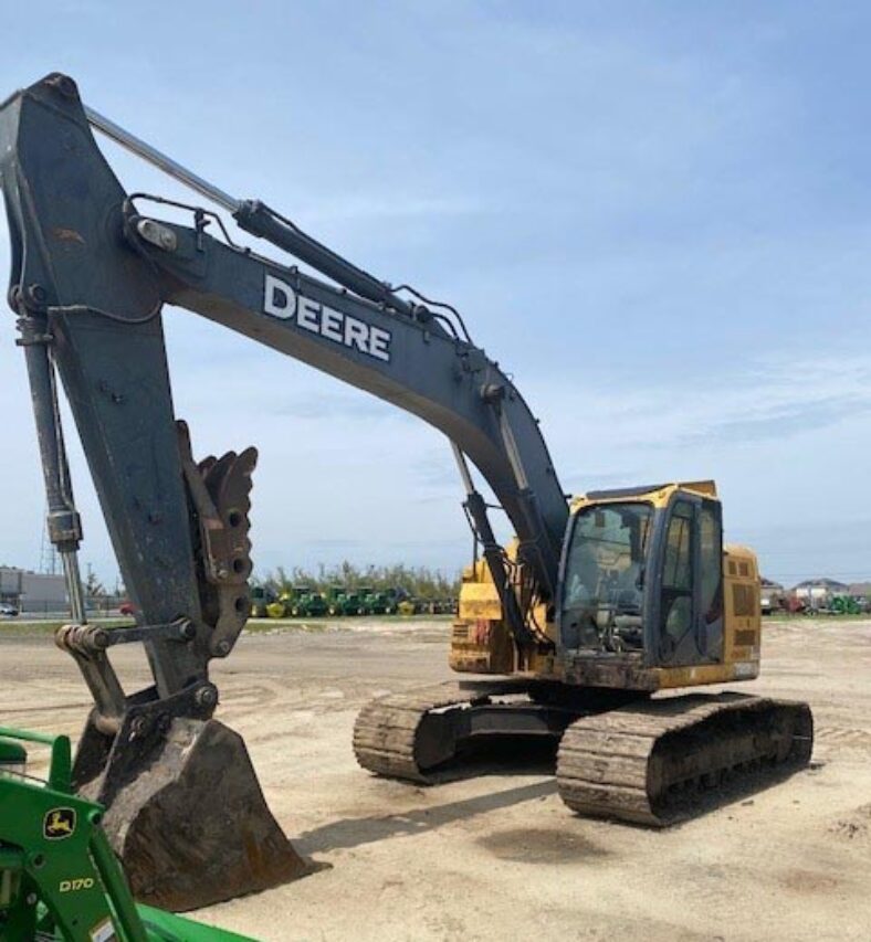 [Auction]: 2014 John Deere 245G Excavator | CAG