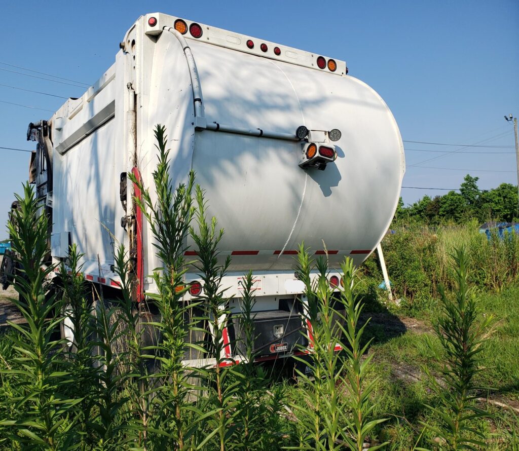 [Auction]: 2022 Peterbilt 520 Front Loader Trash Truck | Louisiana ...