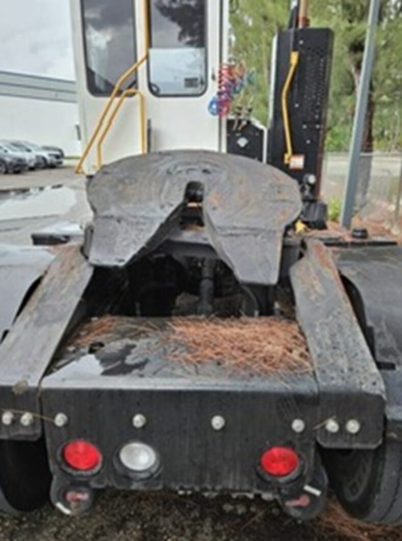 [Auction]: 2022 Kalmar Ottawa T2 4x2 Terminal Tractor | VIN: 361133 ...