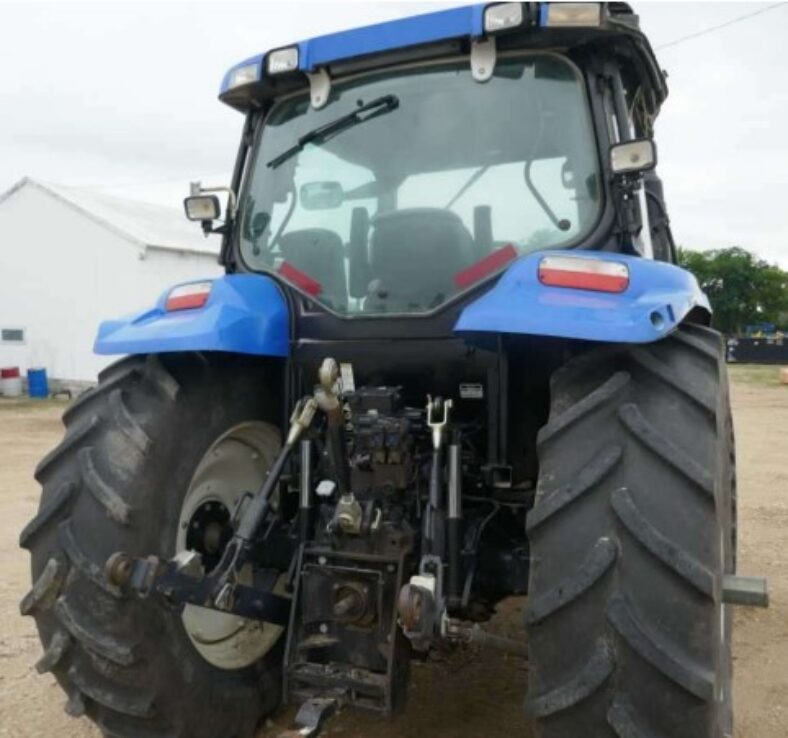 [Auction]: 2006 New Holland TS115A Tractor | est. 3,700 hours miles ...