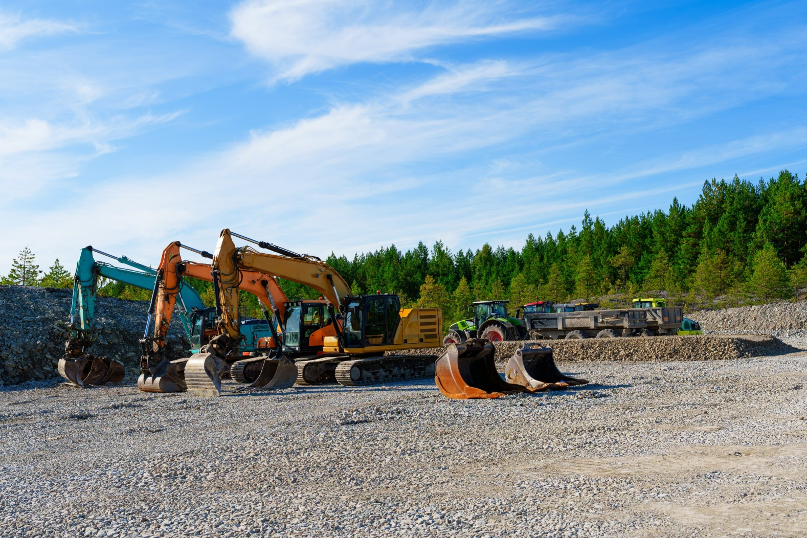 Ultimate Guide for Buyers at Heavy Equipment Auctions | CAG