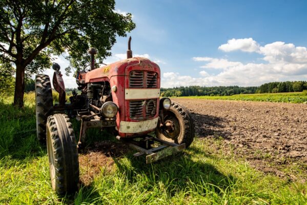 12 Tips for Tractor Restoration | CAG