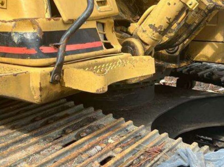 [Auction]: 1998 Caterpillar 315B L Excavator | est. 7,626 hours miles ...
