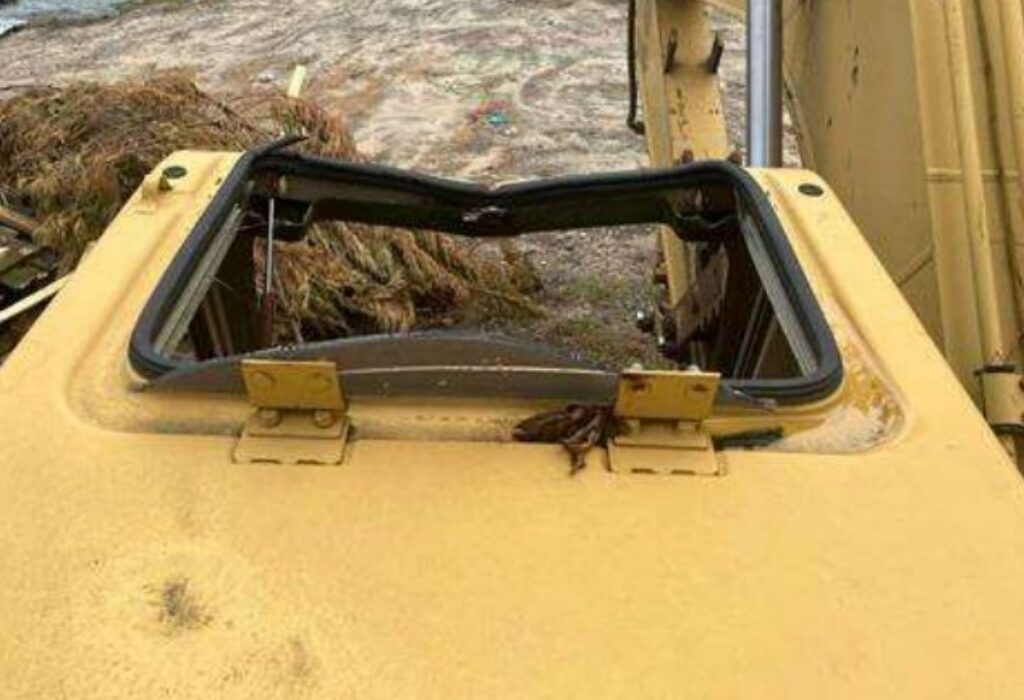 [Auction]: 1998 Caterpillar 315B L Excavator | est. 7,626 hours miles ...