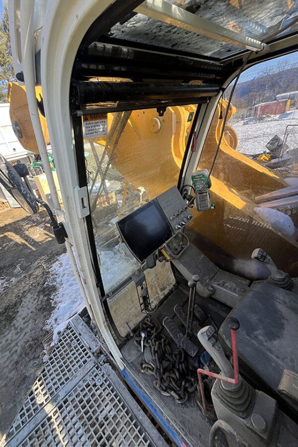 [Auction]: 2020 Bauer BG45 Rotary Drilling Rig | est. 3047 hours miles ...