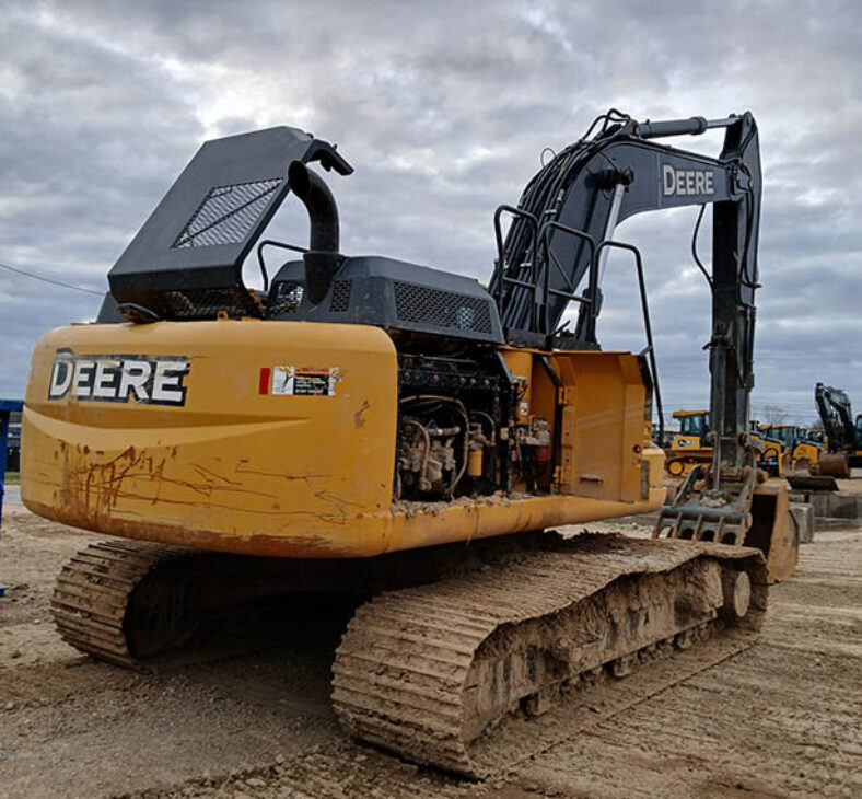 [Auction]: 2020 John Deere 250G Excavator | damaged | CAG