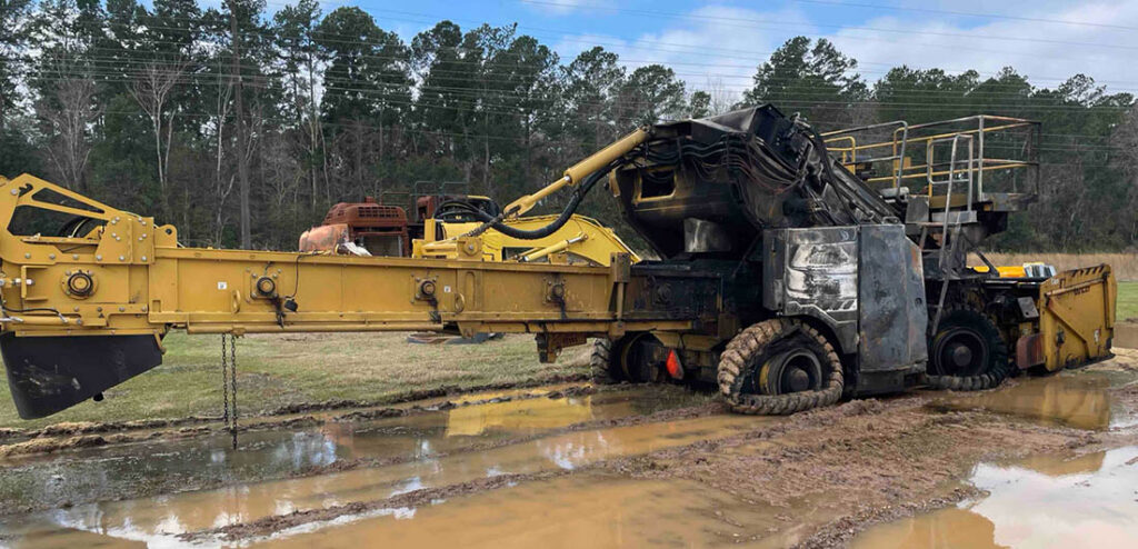 [Auction]: 2022 Weiler E-1250B Material Transfer Vehicle | est. 1,871 ...