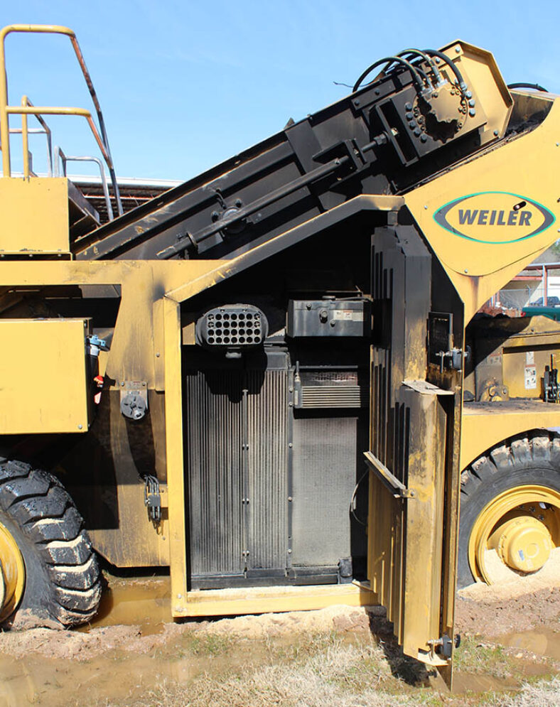 [Auction]: 2022 Weiler E-1250B Material Transfer Vehicle | est. 1,871 ...