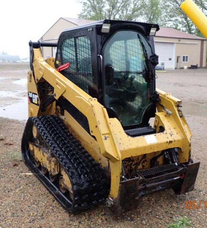 [Auction]: 2015 Caterpillar 259D Skid Steer | est. 2760 hours miles ...