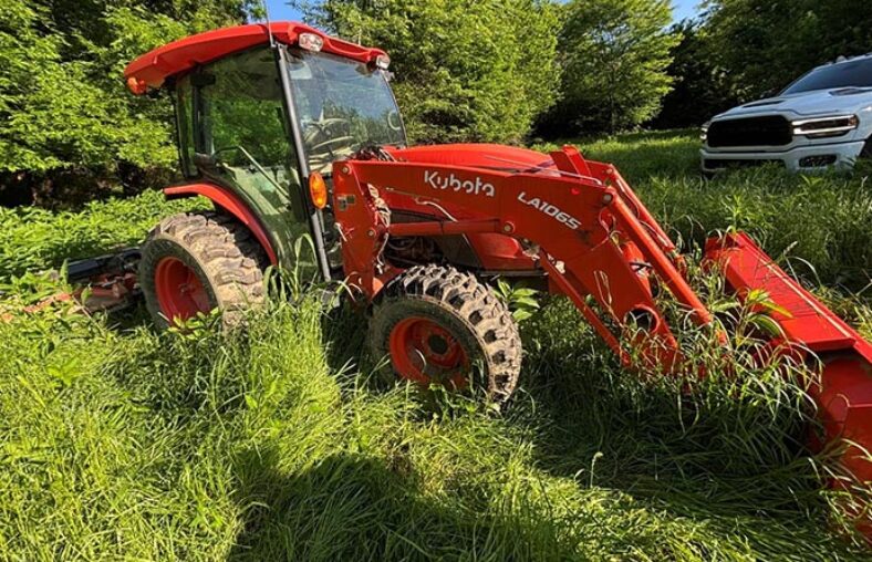 [Auction]: 2024 Kubota MX5400 Tractor | Arkansas | damaged | CAG