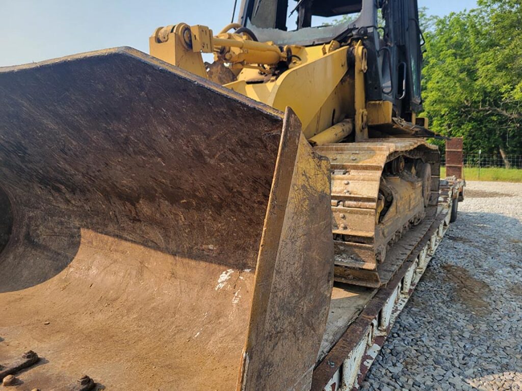 [Auction]: 1999 Caterpillar 953C Track Loader | est 12,100 hours miles | damaged | CAG