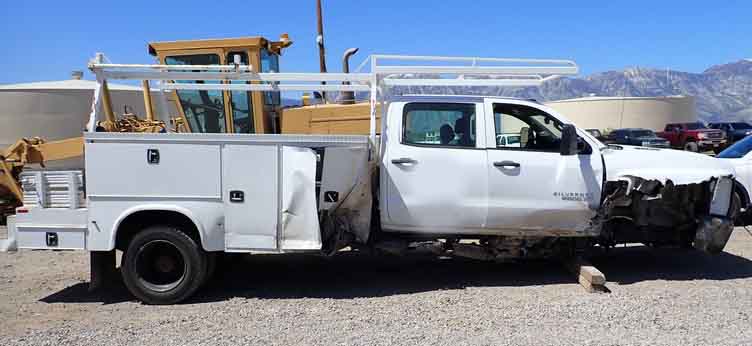 [Auction]: 2020 GM515 Utility Body | VIN: 1HTKJPVK4LH352256 | damaged | CAG