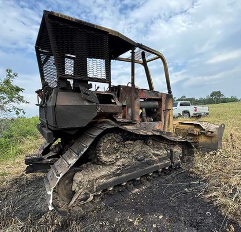 [Auction]: 1997 Caterpillar D5M Dozer | est 7,200 hours miles | damaged ...