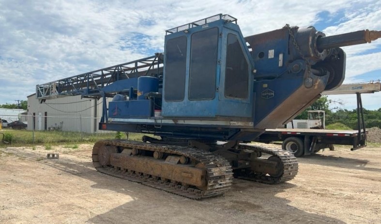 [Auction]: 1999 Watson 3100 Drill Rig | Est 13,000 hours miles ...