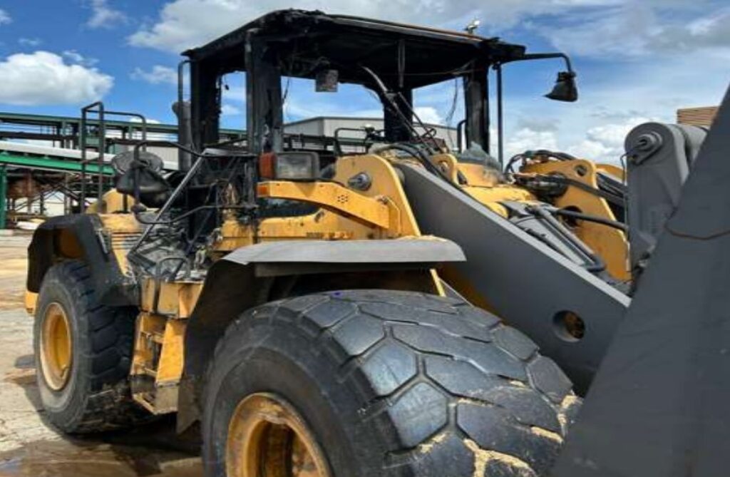 [Auction]: 2013 Volvo L110G Wheel Loader | Est 2,100 hours miles ...