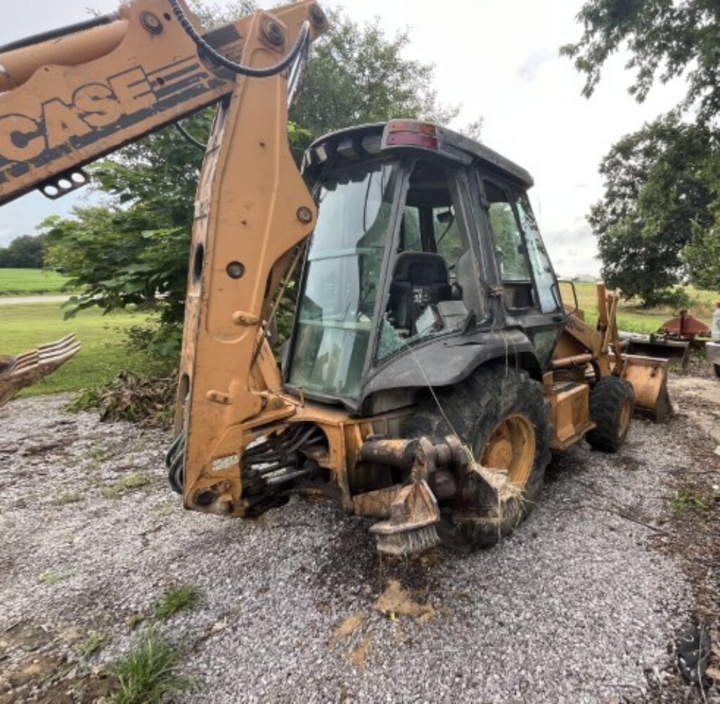 [Auction]: 1995 Case 580 SuperL Backhoe | est. 6,290 hours miles ...