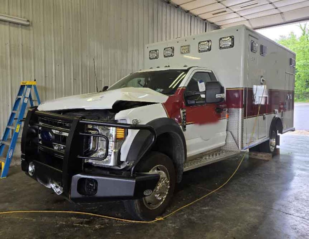 [Auction]: 2022 Ford F-450 Cab and Chassis | VIN: 1FDUF4HN1NDA22933 ...