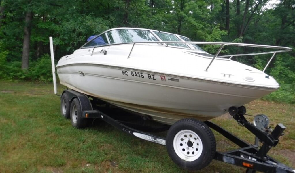 [Auction]: 2000 Sea Ray Signature 190 Boat | VIN: 00000SERV22421900 ...