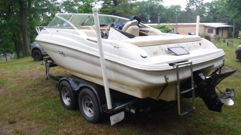 [Auction]: 2000 Sea Ray Signature 190 Boat | VIN: 00000SERV22421900 ...
