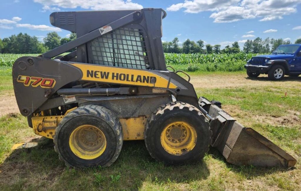 [Auction]: 2008 New Holland L170 Skid Steer | est 7,000 hours miles ...