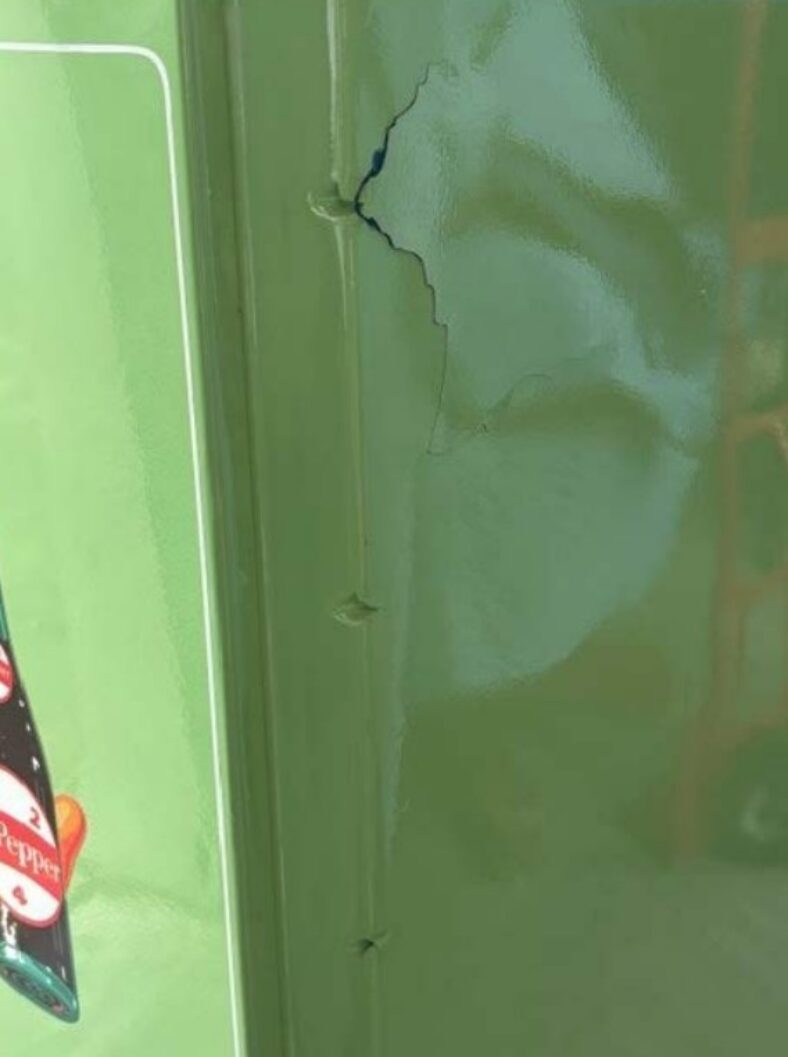 [Auction]: 1950s Dr Pepper Vendo 81 Model Soda Machine | Minnesota ...