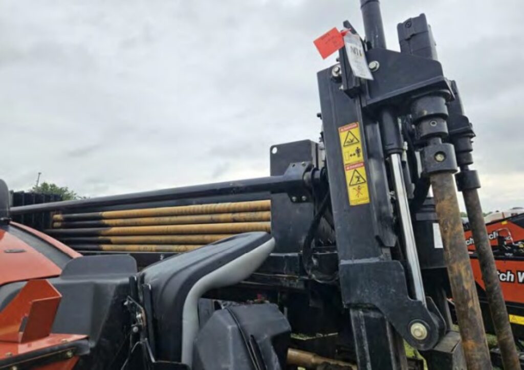 [Auction]: 2016 Ditch Witch JT20 Directional Drill | est 1,700 hours ...