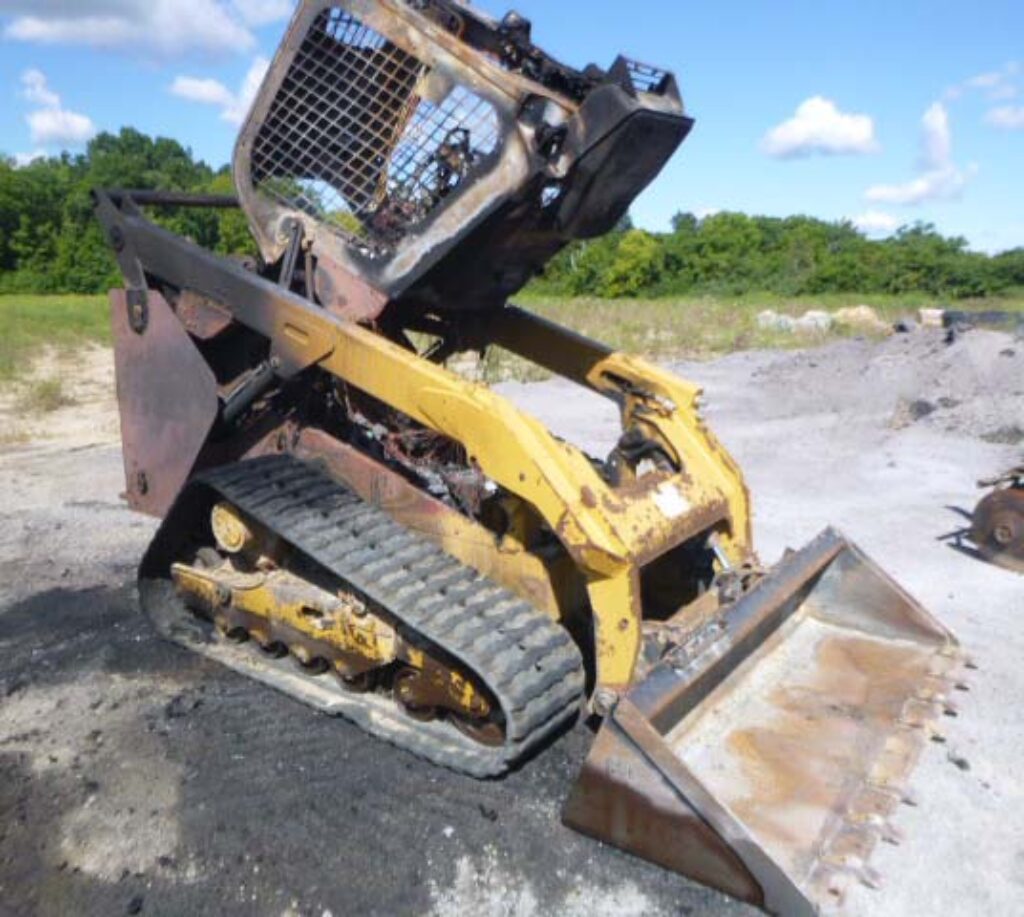 [Auction]: 2016 Caterpillar 289D Skid Steer | est 2,900 hours miles ...